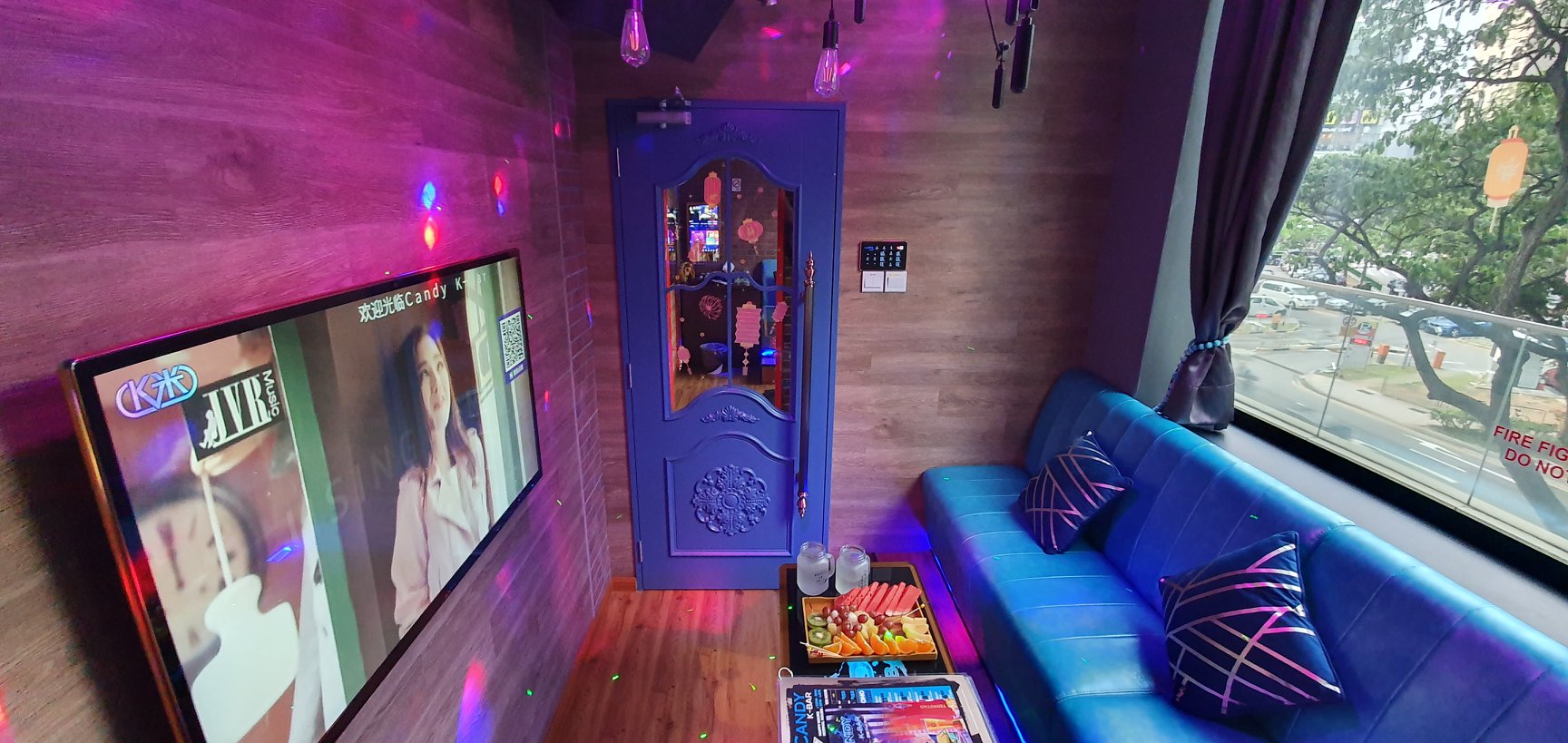 Rooms – Candy K-Bar Family Karaoke